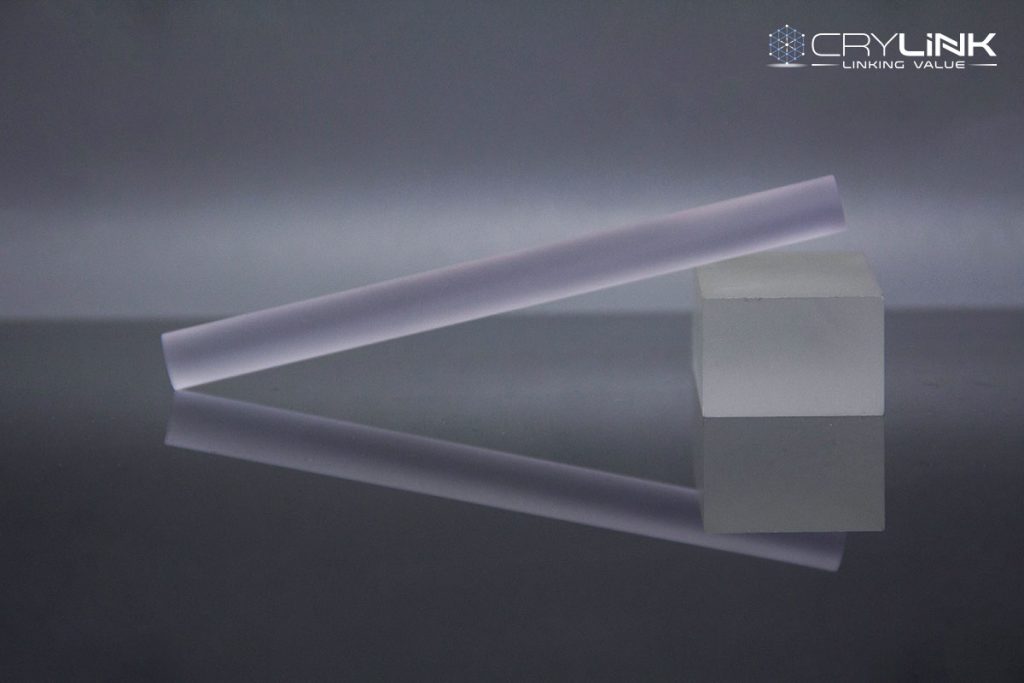 Pr:YLF-Crystal-Halide-Crylink